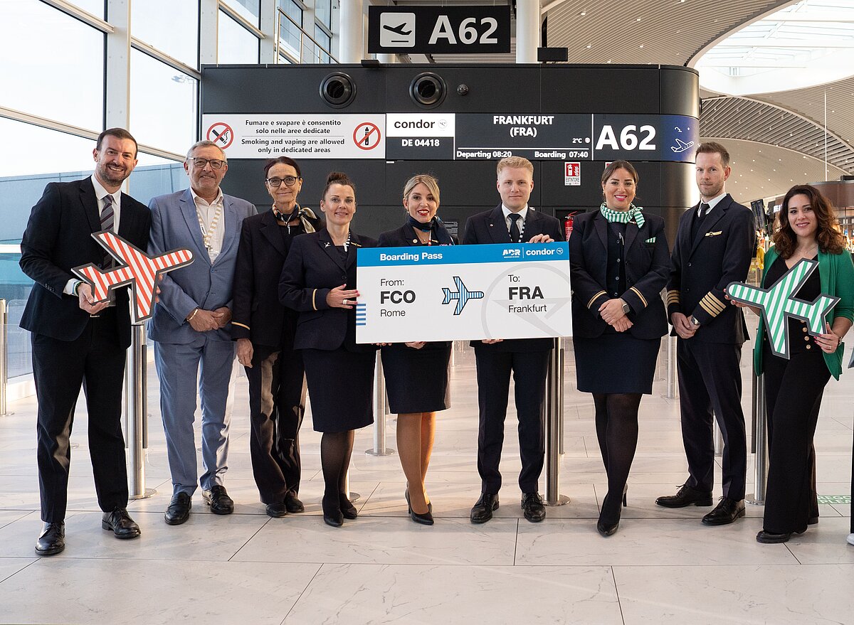 Condor: Condor inaugural flights to Italy