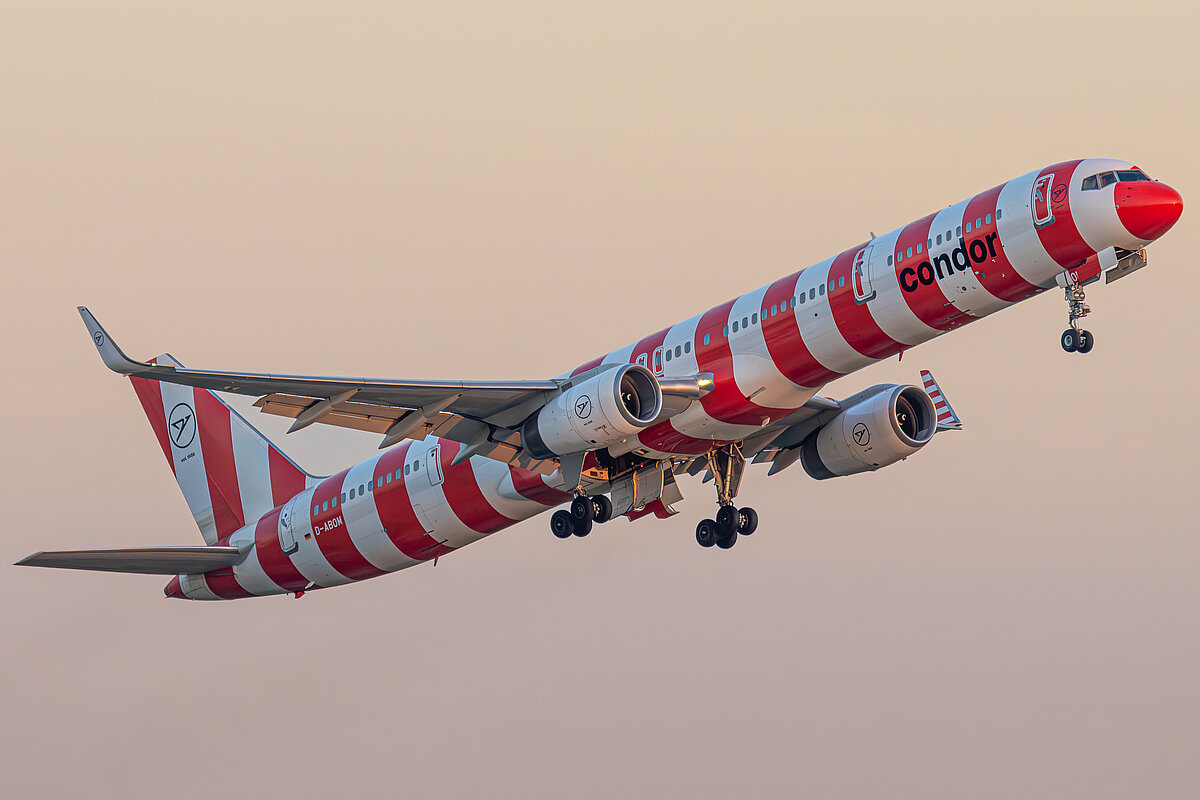 Condor: #farewellB757: Condor celebrates the end of an era